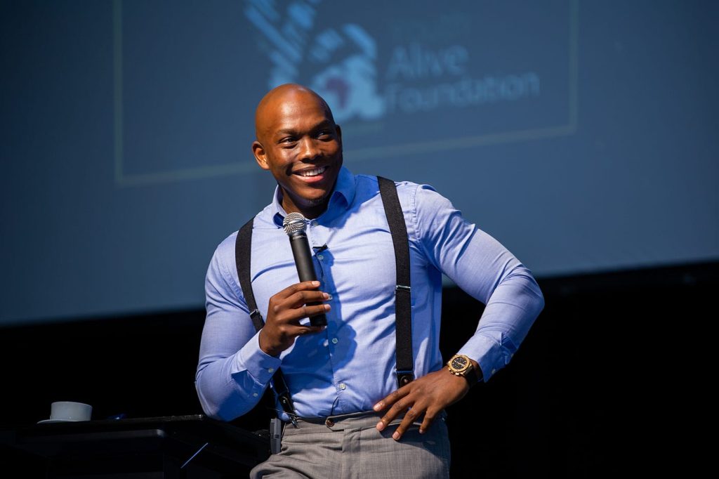 Vusi Thembekwayo: A Journey of Entrepreneurial Excellence - Tremhost News